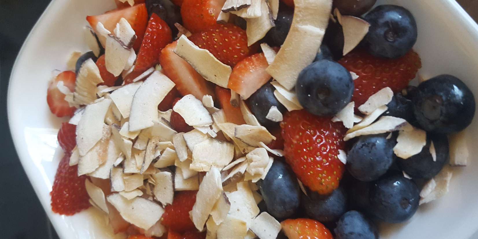 Coconut Berry Pudding