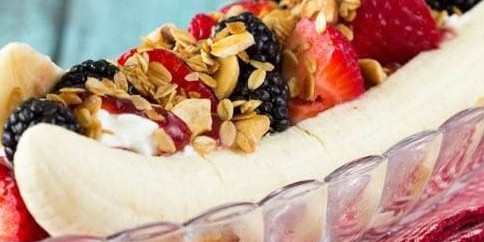 Healthy Vegan Banana Split