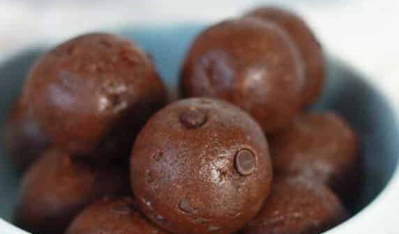 Double Fudge Brownie Batter Protein Bites